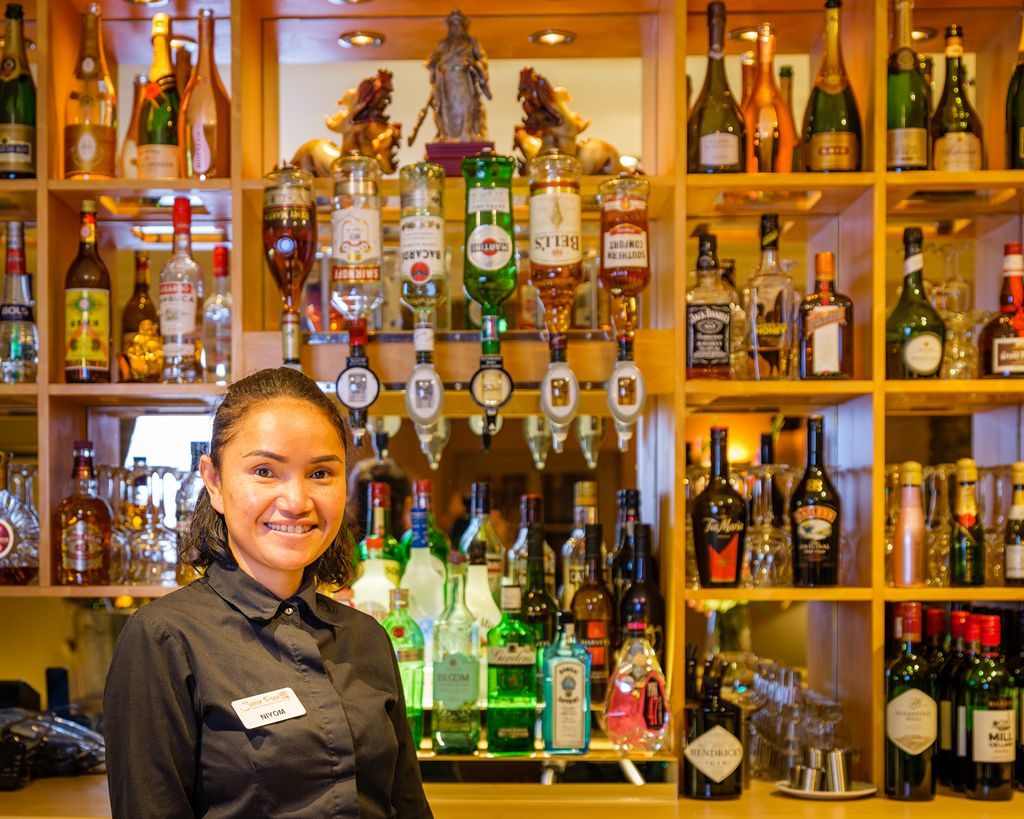 Photo Gallery 1 » Junior Poon Chinese Restaurant & Wine Bar